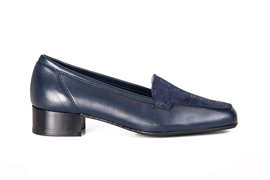 LISA NAVY – Italian Shoes Sydney